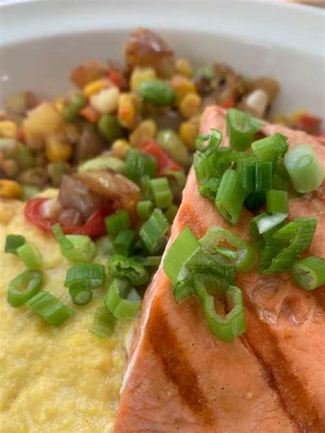 Rays Boathouse Copper River King Salmon A Perfect Summer Pair