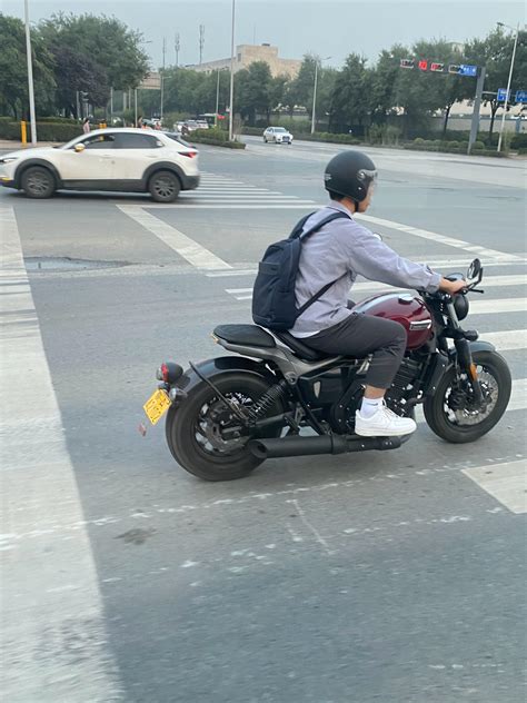 摩托车 想问一下各位大佬这是什么摩托车价格是多少 摩托车社区 易车社区