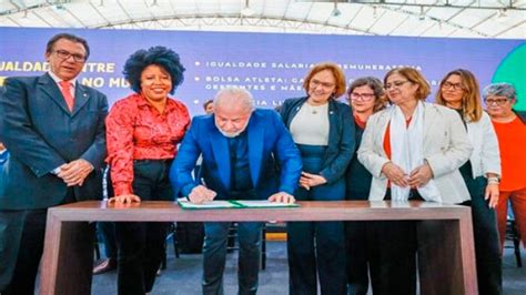 Lula Promulga Ley Para Igualar Salarios De Mujeres Y Hombres Diario