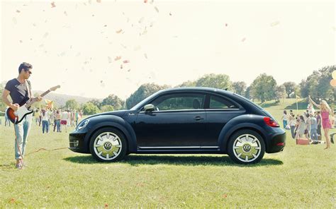Volkswagen Beetle Fender Edition 2013 Picture 2 Of 7
