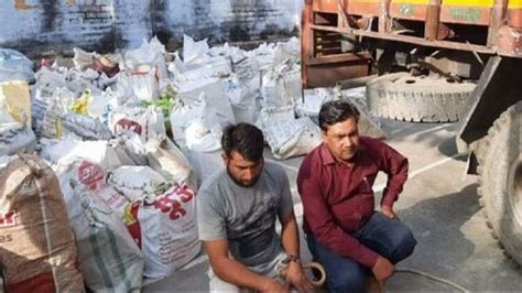 Bjp Leader Ordered Liquor For Up Nikay Chunav In Pilibhit Amar Ujala