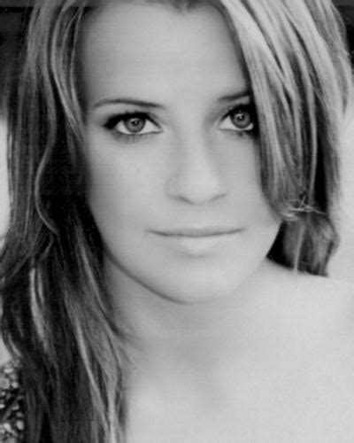 Brooke Barnes Facebook Instagram Twitter Profiles