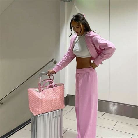 E Book Book Linae Book Snapchat Stories Spotlight And Lenses