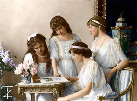 цветные фотографии царской семьи СЕМЬЯ НИКОЛАЯ Ii В ЦВЕТНЫХ ФОТОГРАФИЯХ Yandeximages