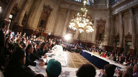 Avanza En El Senado Un Proyecto De Salario Universal Complementario