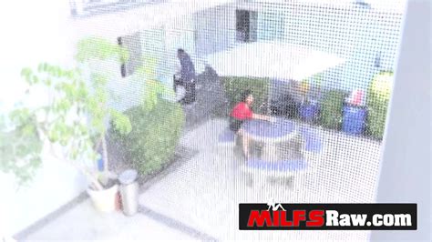 Allesandra Chills Out When Her Man Seduces Her Into Steamy Sex Eporner