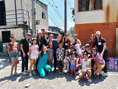 Programa De Medicina De La Umanizales Realiza Brigada De Salud En