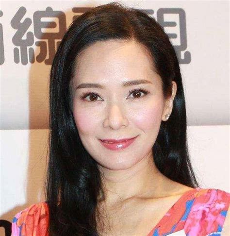 49岁郭羡妮和43岁老公近照，这些年她怎么了？当一个河南媳妇挺好朱少杰长相宫锁心玉