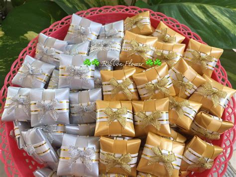 เหรียญโปรยทาน ของที่ระลึก หมอนเงินหมอนทอง แพ็ค 50 ชิ้น ใส่เหรียญ 1 บาท Ribbon Flower Thaipick