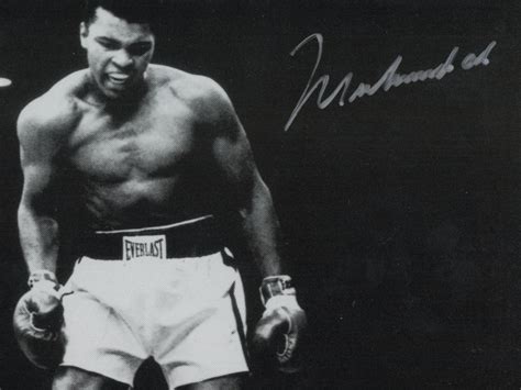 Muhammad Ali Signed Photograph