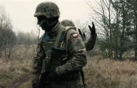 Poljska Ukrajina NATO Radek Sikorski