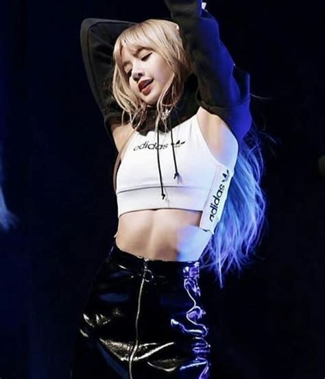 Lisa Manoban Blackpink Rcelebritysportsbra