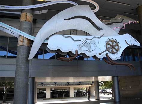 The Van Nuys Flyaway Bus Service To Lax Has Served More Than 24 Million