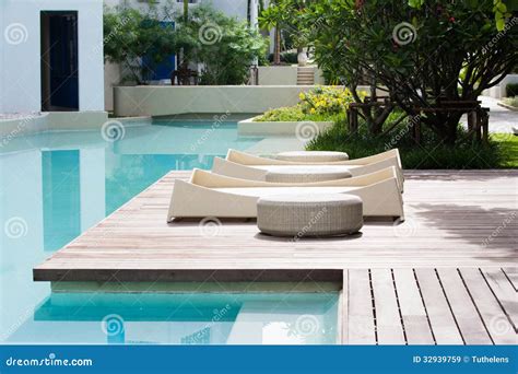 Pool Wood Bed Stock Image Image Of Bali Umbrella Decor 32939759