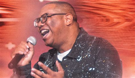Carlos Meneleu Lança samba gospel Espere em Deus pela Bless Music