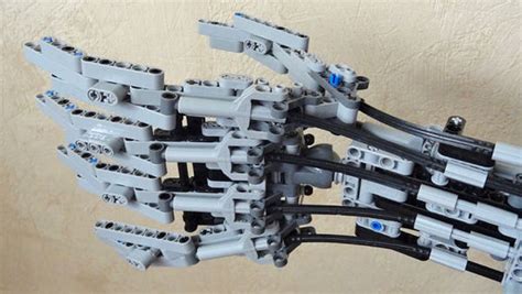 A Passionate Uses LEGO Bricks To Build A Functional Robotic Arm
