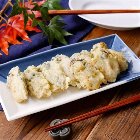 旨みたっぷり。牡蠣のとろたまうどん Macaroni