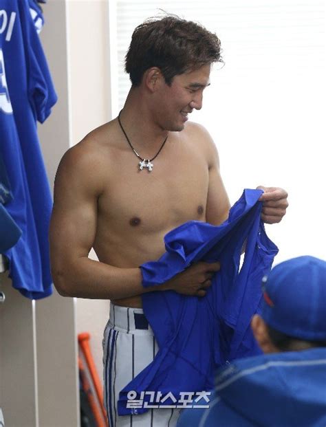 복면가왕 나온 아이돌 과거 노출사진 긴급유출ㄷㄷㄷ 야구 에펨코리아