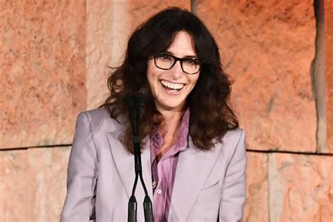 Elizabeth Stewart Net Worth Age Height Weight Early Life Career