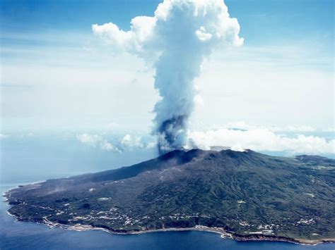 História e Fatos de Miyake Jima a Ilha das Máscaras de Gás no Japão