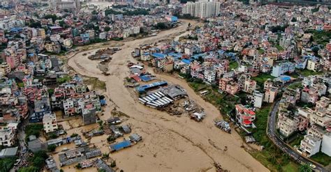 Nepal Flood नेपाल में बाढ़ और भूस्खलन से भारी तबाही अब तक 148 लोगों