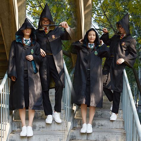 哈利波特魔法袍披風 Harry Potter全套格蘭芬多cosplay服裝 校服班服畢業服學院服斯萊特林鬥篷 蝦皮購物