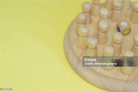 Memory Chess Game For Kids Stock Photo - Download Image Now - Board ...