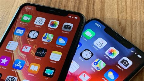 What Is The Difference Between LCD And OLED Screens