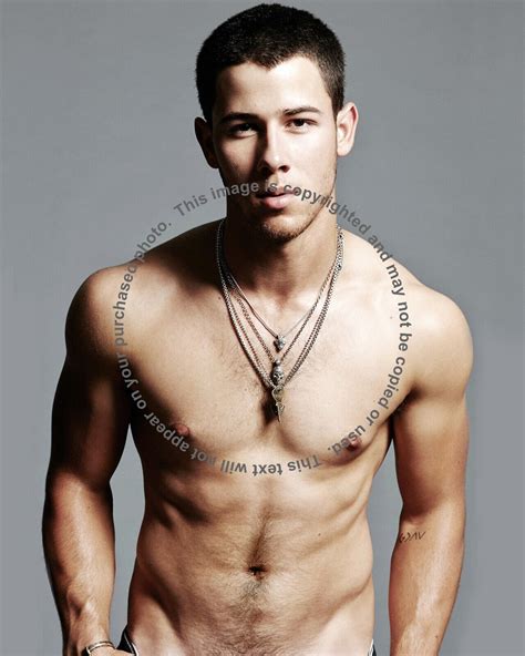 Nick Jonas Shirtless Wearing A Gold Chain 4589680488