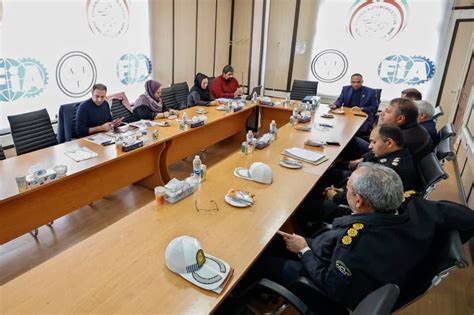 بررسی 41 دستگاه خودرو متقاضی دریافت پلاک تاریخی در کانون جهانگردی و