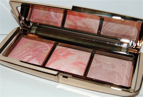 Hourglass Ambient Lighting Blush Palette Review The Beauty Isle