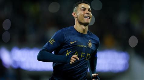Cristiano Ronaldo Marca Dois Gols De Falta E Brilha Em Vitória Do Al Nassr