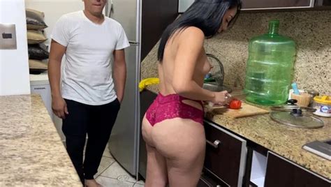 I Found An 18 Year Old Girl Cooking In Shorts With Her Huge Ass And I