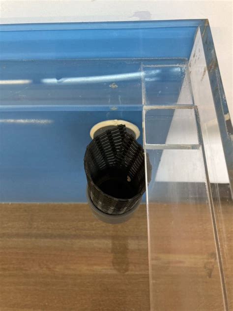 Yahooオークション 中古 アクリル水槽 オーバーフロー加工 F 硝子蓋