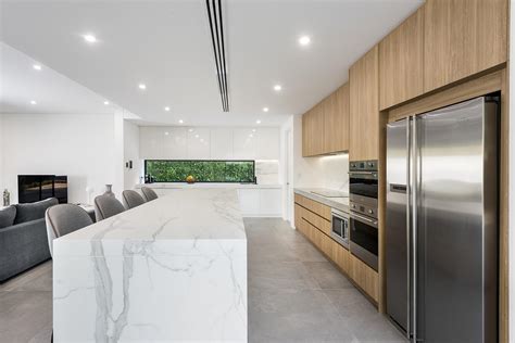 Ultra Compact Stone With Character