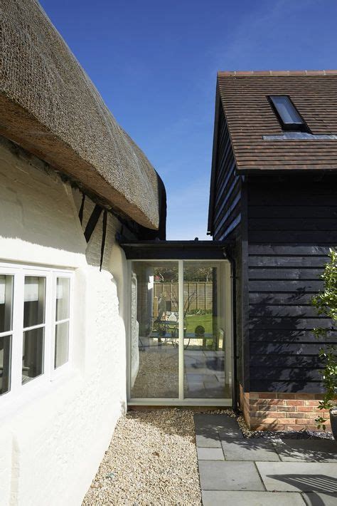 Pin By Katty Chan On Modern Houses Modern House Design Architecture