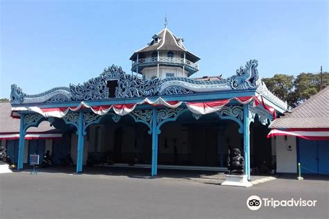 15 Tempat Wisata Di Solo Yang Lagi Hits Menyaksikan Keindahan Alam