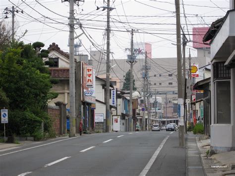 北上駅前の大通り 岩手県北上市の紹介 写真が満載