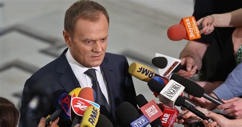 Tusk spotka się z Jarmuziewiczem Po urlopie RMF 24