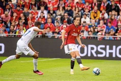 Predicted Manchester United Line Up Vs Lyon Fernandez And Mainoo Start