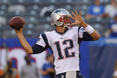 Nfl Game Preview Tennessee Titans Vs New England Patriots Tennessee