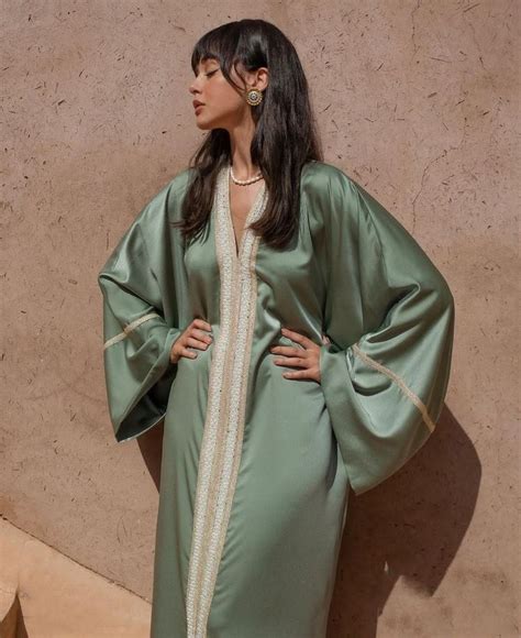 Moroccan Gandoura 🇲🇦 الگندورة المغربية ファンタジードレス ドレス