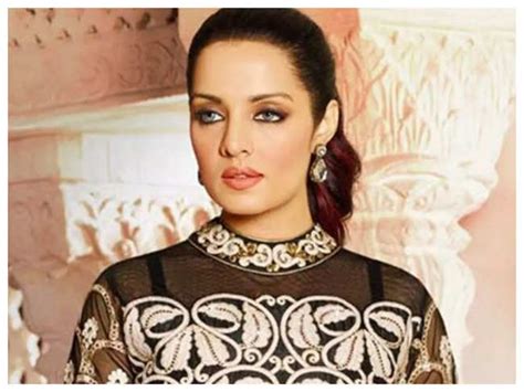 Celina Jaitly Celina Jaitley Pens Emotional Post Talks About Coping