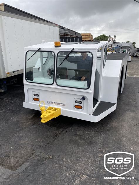 Gt50h Tug Pushback Tractor 4978 Servicore Gs Corp Gse