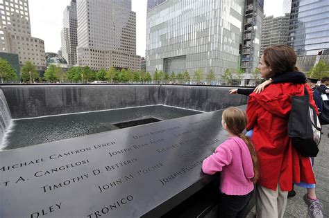 11 сентября 2001 — год теракт башни близнецы США погибшие люди