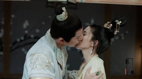 娇妻上演湿身诱惑，撩得夫君情难自控，抱着娇妻疯狂热吻，还命她不准离开丨 霸主丨影视百分百 Youtube