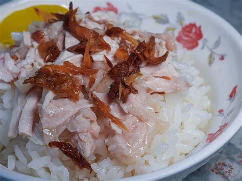 嘉義美食｜阿溪雞肉飯 在地人最推的嘉義雞肉飯，僅40元吃了就愛上 上班族宅喵的美食趴趴走