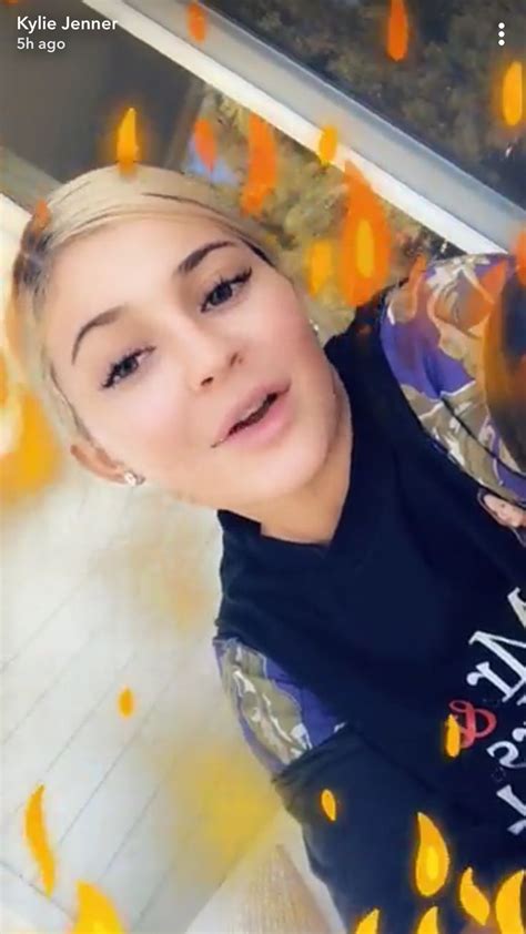 Pin By Nikitas Life Cray Cr On Bad Chicks King Kylie Kylie Jenner Jenner