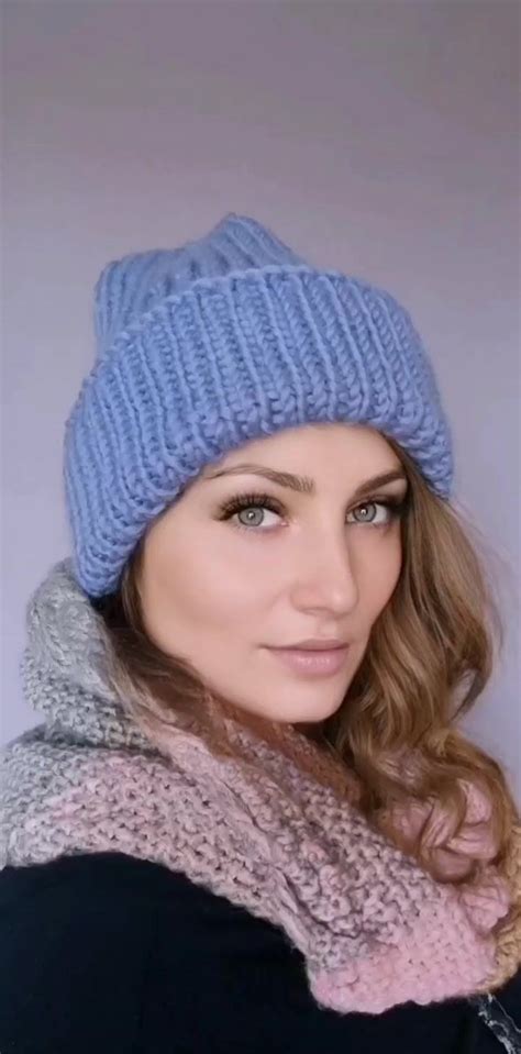 Вязальный набор для вязания этой модели шапк Жми на картинку чтобы узнать подробности