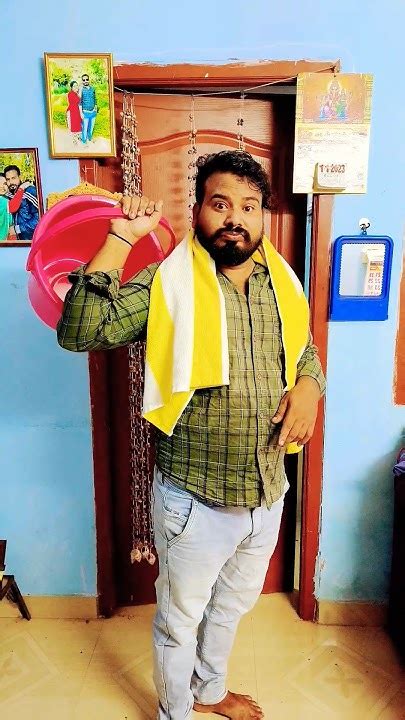 அம்மா குளிச்சிட்டு வரேன் குளிச்சிட்டு வரேன் குளிச்சிட்டு வரேன் 😛😛